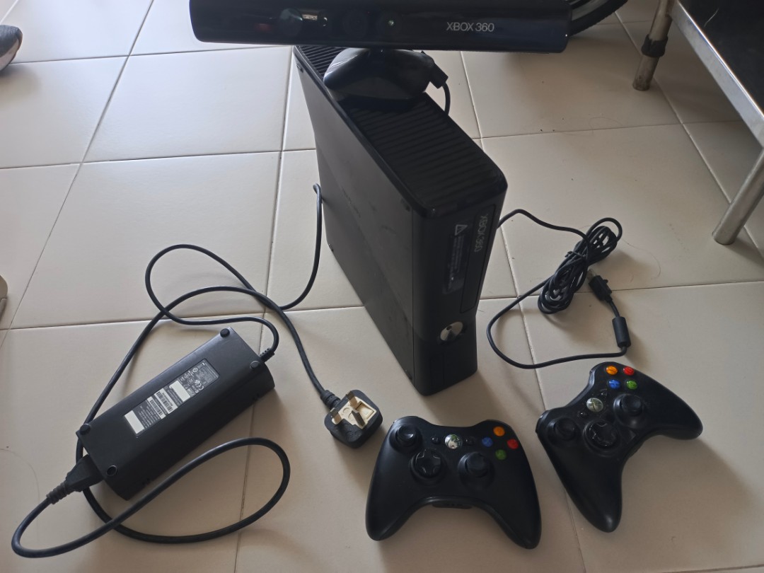 Xbox 360 kinect set with 20+ AAA games, Video Gaming, Video Game ...