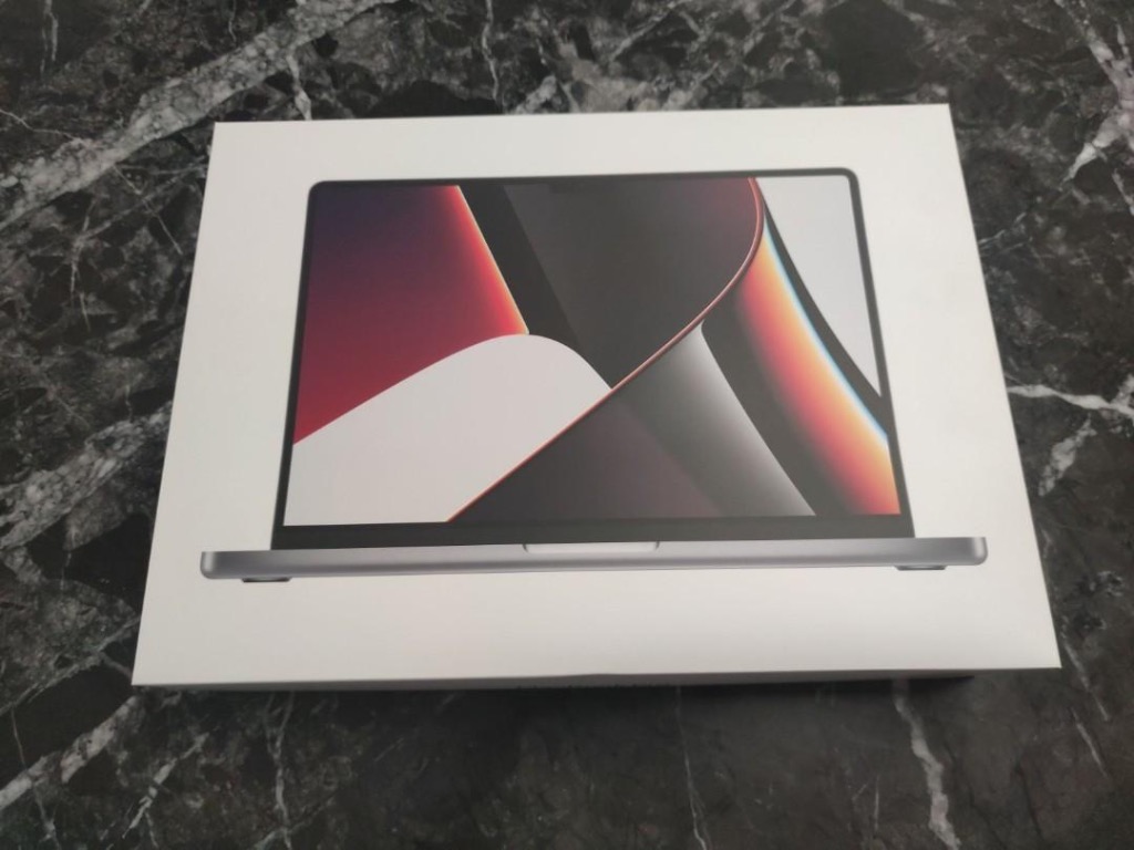 Sealed 14 Inch 2021 Macbook Pro Custom CPU and RAM 32GB + applecare+ ...