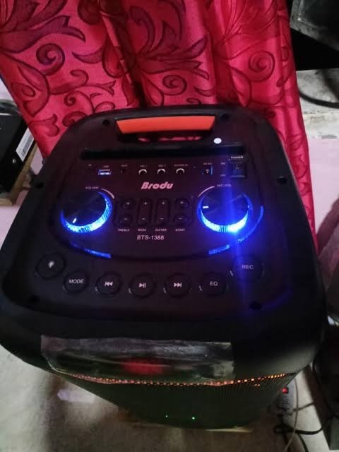Brodu speaker 10 inch blutooth with wirelss mic, Audio, Soundbars ...