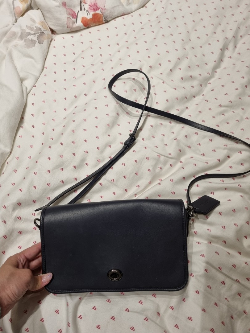 Coach postman crossbody bag, Women's Fashion, Bags & Wallets, Purses ...