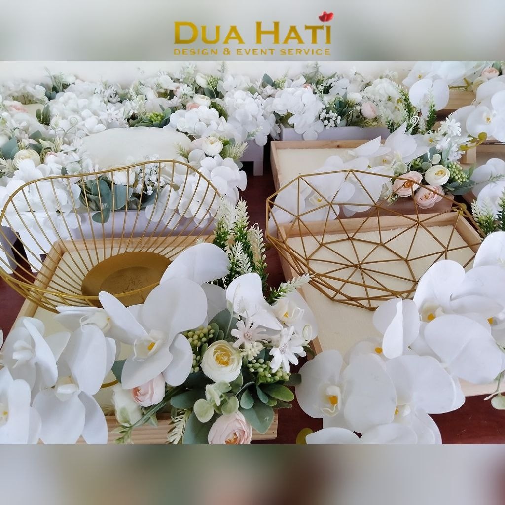 Dulang Hantaran Par Kahwin Nikah Tunang Sanding, Hobbies & Toys ...
