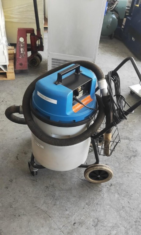 Electrolux Euroclean Wet and Dry Industrial Vacuum Cleaner For Sale ...