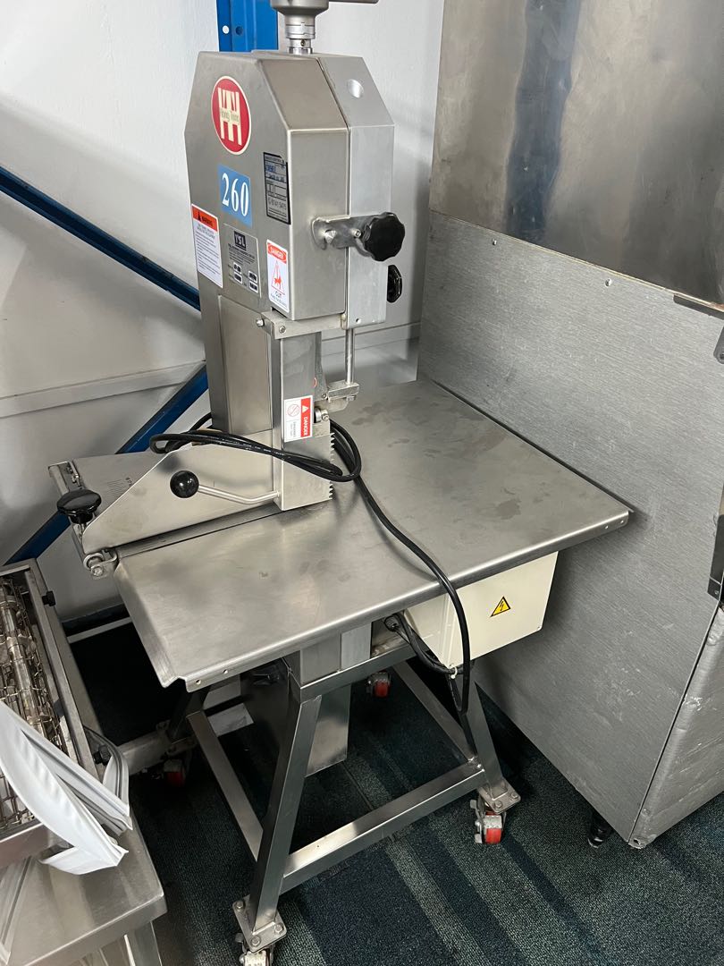 Hong Teng Meat Band Saw Machine, TV & Home Appliances, Kitchen ...
