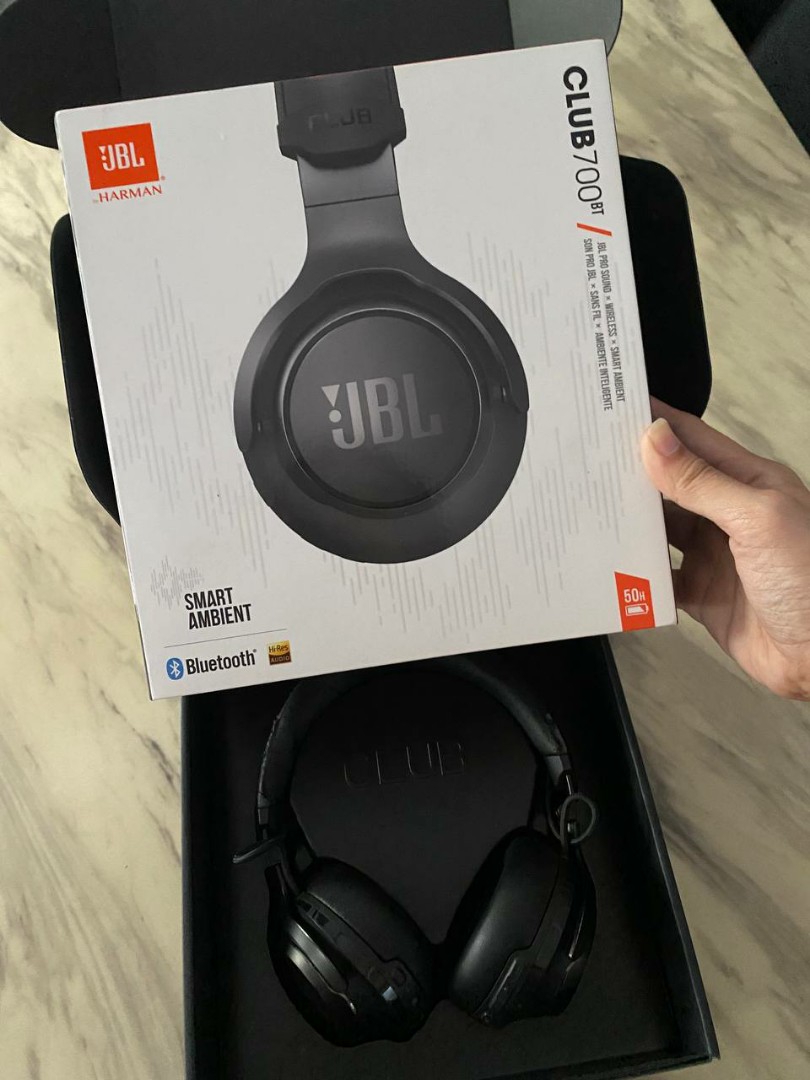 JBL BT 700, Audio, Headphones & Headsets on Carousell