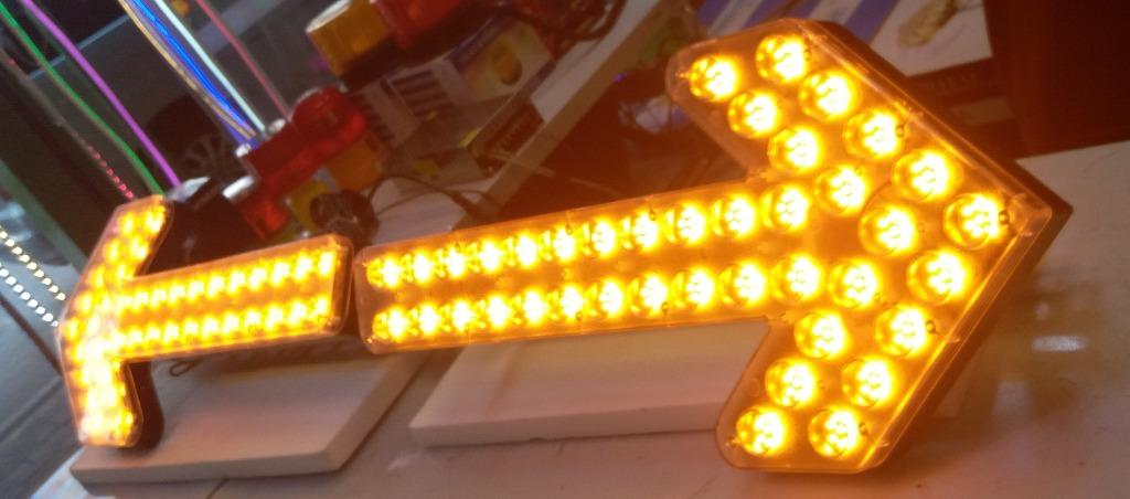 LED Directional Arrow Warning Light DC12V 600mm, Commercial ...