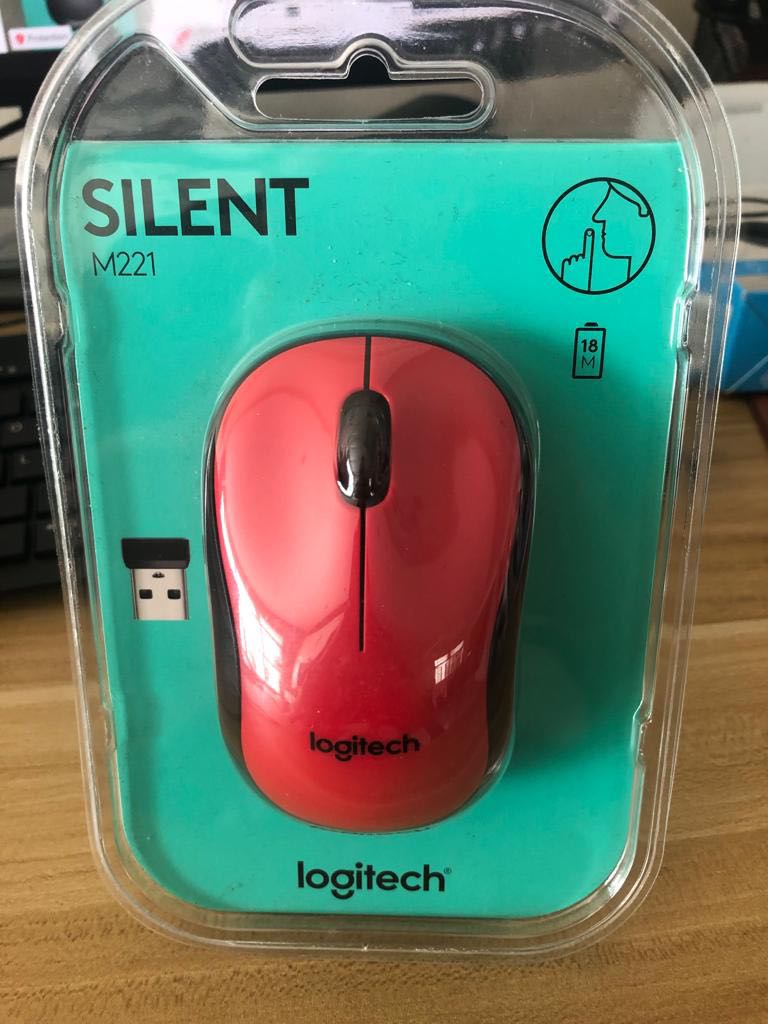 Logitech slient mouse M221, Computers & Tech, Parts & Accessories ...