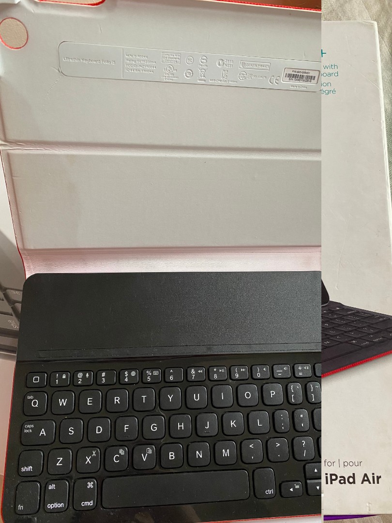 Logitech Ultrathin Keyboard Folio i5, Mobile Phones & Gadgets, Tablets ...