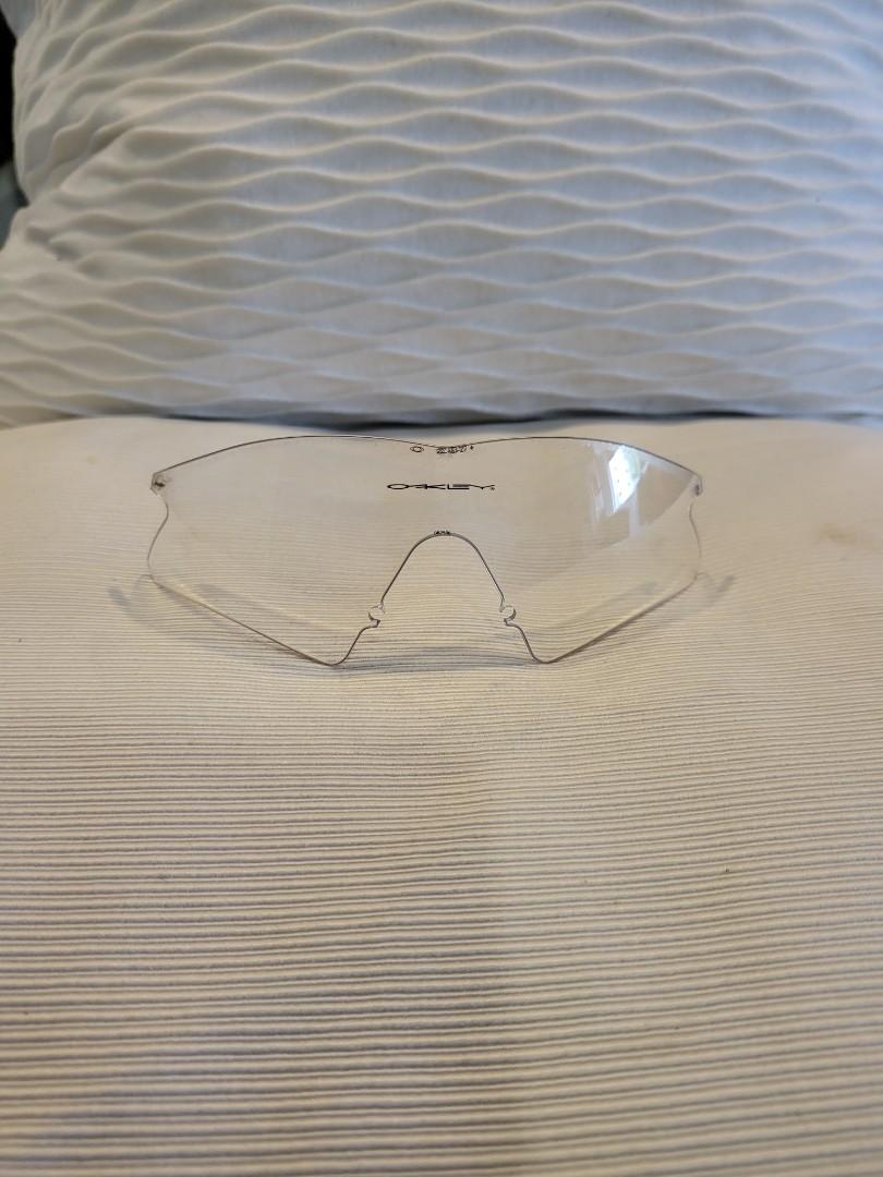 Oakley M frame sweep si clear lens, Men's Fashion, Watches ...