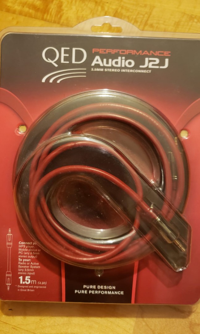 全新英國名牌QED performance J2J 3.5mm過機線訊號線, 音響器材, 可攜式音響設備 - Carousell