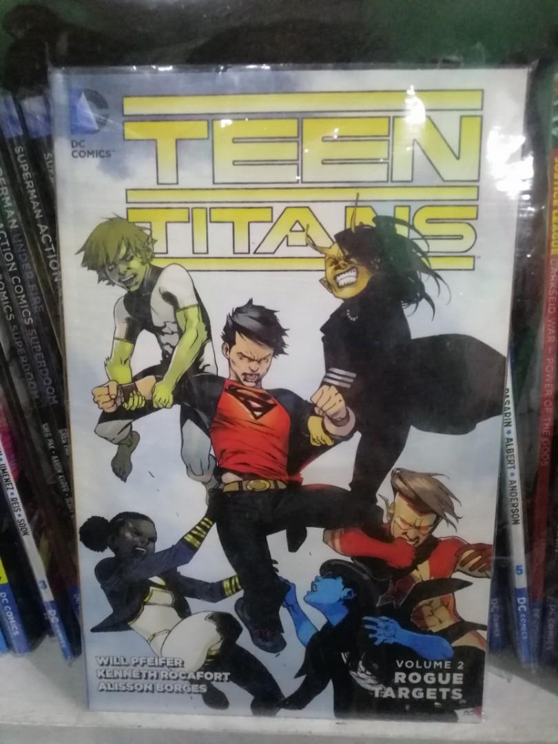 TEEN TITANS ROGUE TARGETS TPB, Hobbies & Toys, Books & Magazines ...