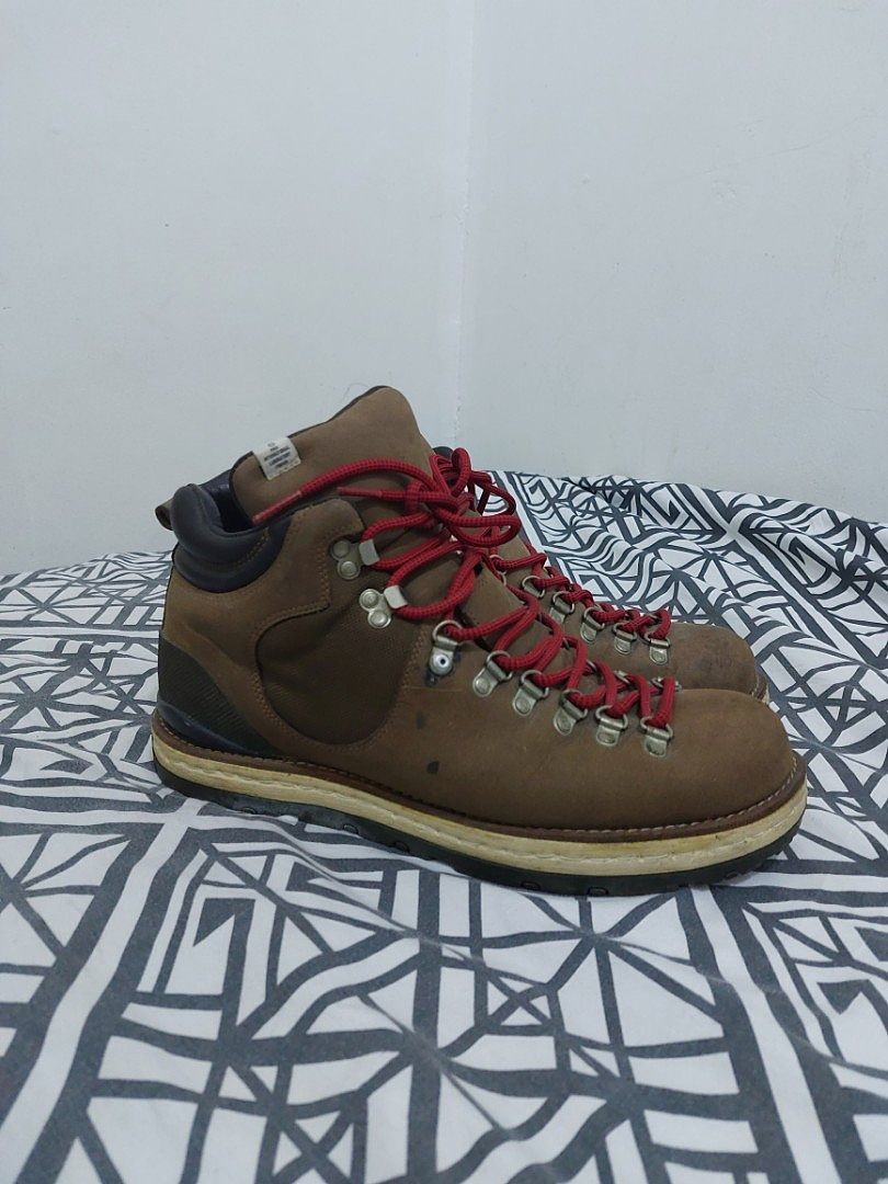 VISVIM - SERRA BOOTS, Men's Fashion, Footwear, Boots on Carousell