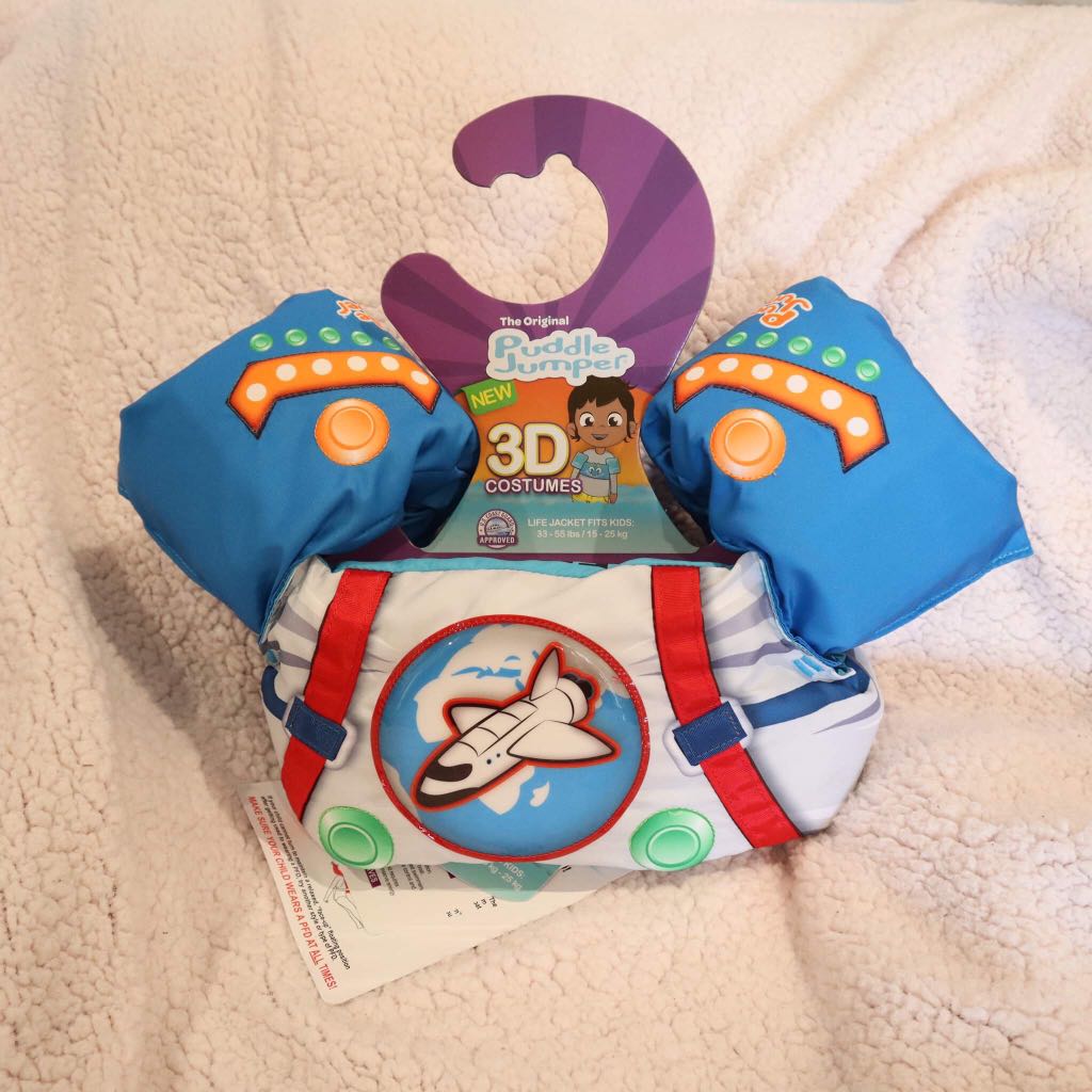 Airplane puddle jumper, Babies & Kids, Infant Playtime on Carousell