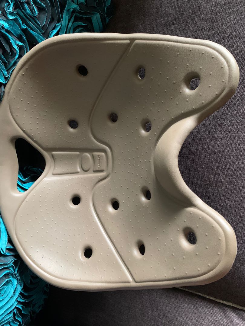 Backjoy SitSmart Posture Plus, Beauty & Personal Care, Bath & Body, Body Care on Carousell