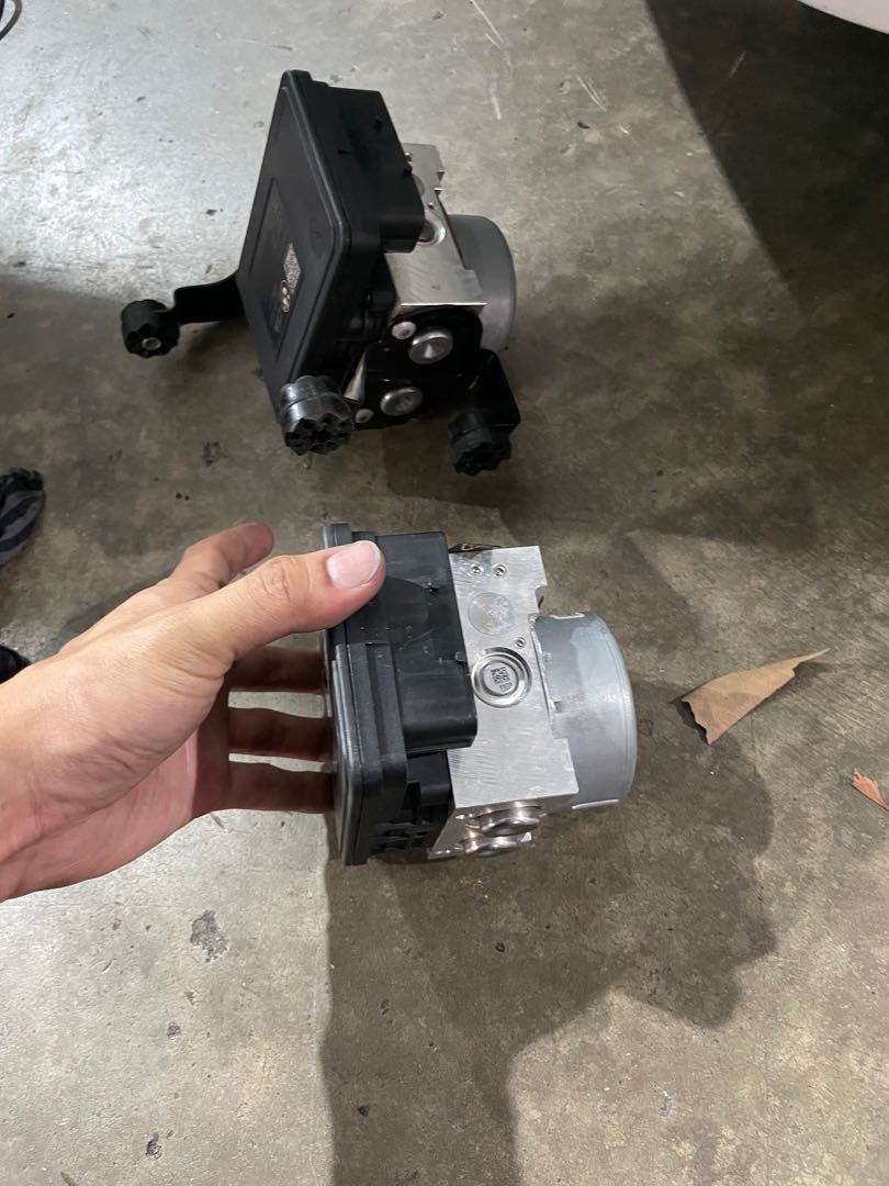 Bmw f30 abs pump replacement, Car Accessories, Car Workshops & Services ...