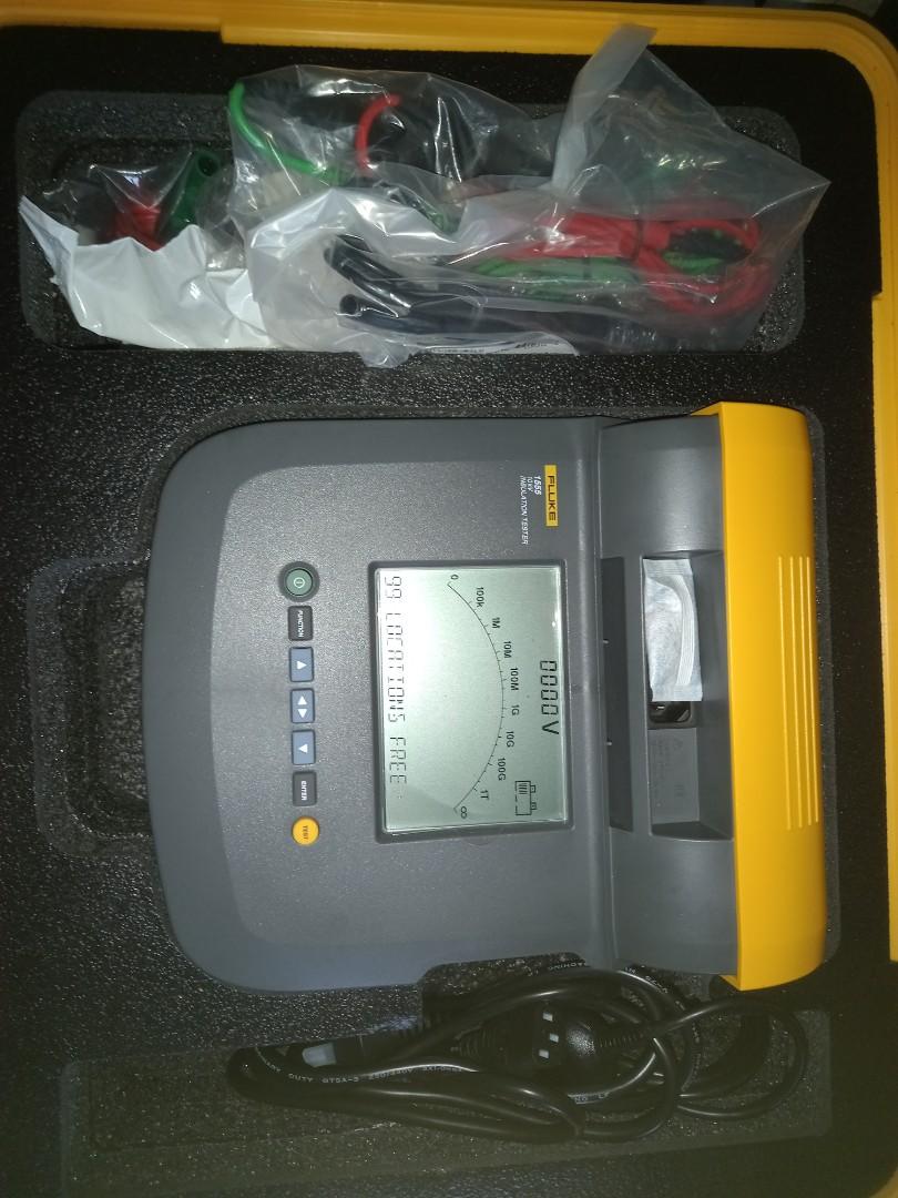 FLUKE 10kv insulation tester or megger tester, Commercial & Industrial ...