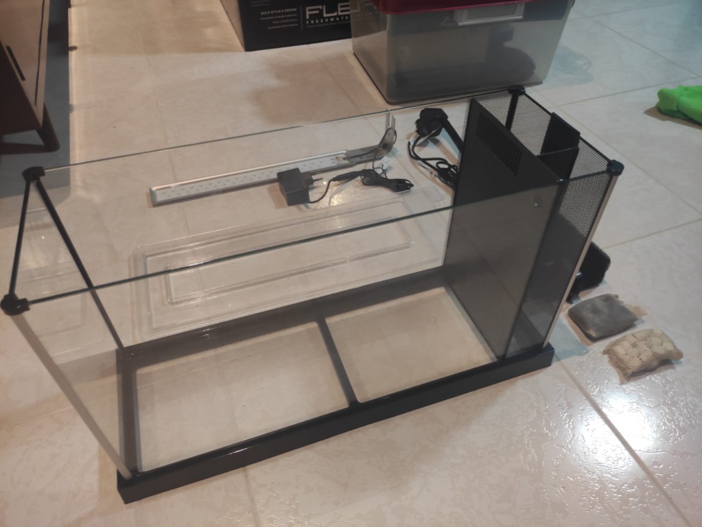 Fluval SPEC 19L Black, Pet Supplies, Homes & Other Pet Accessories on ...