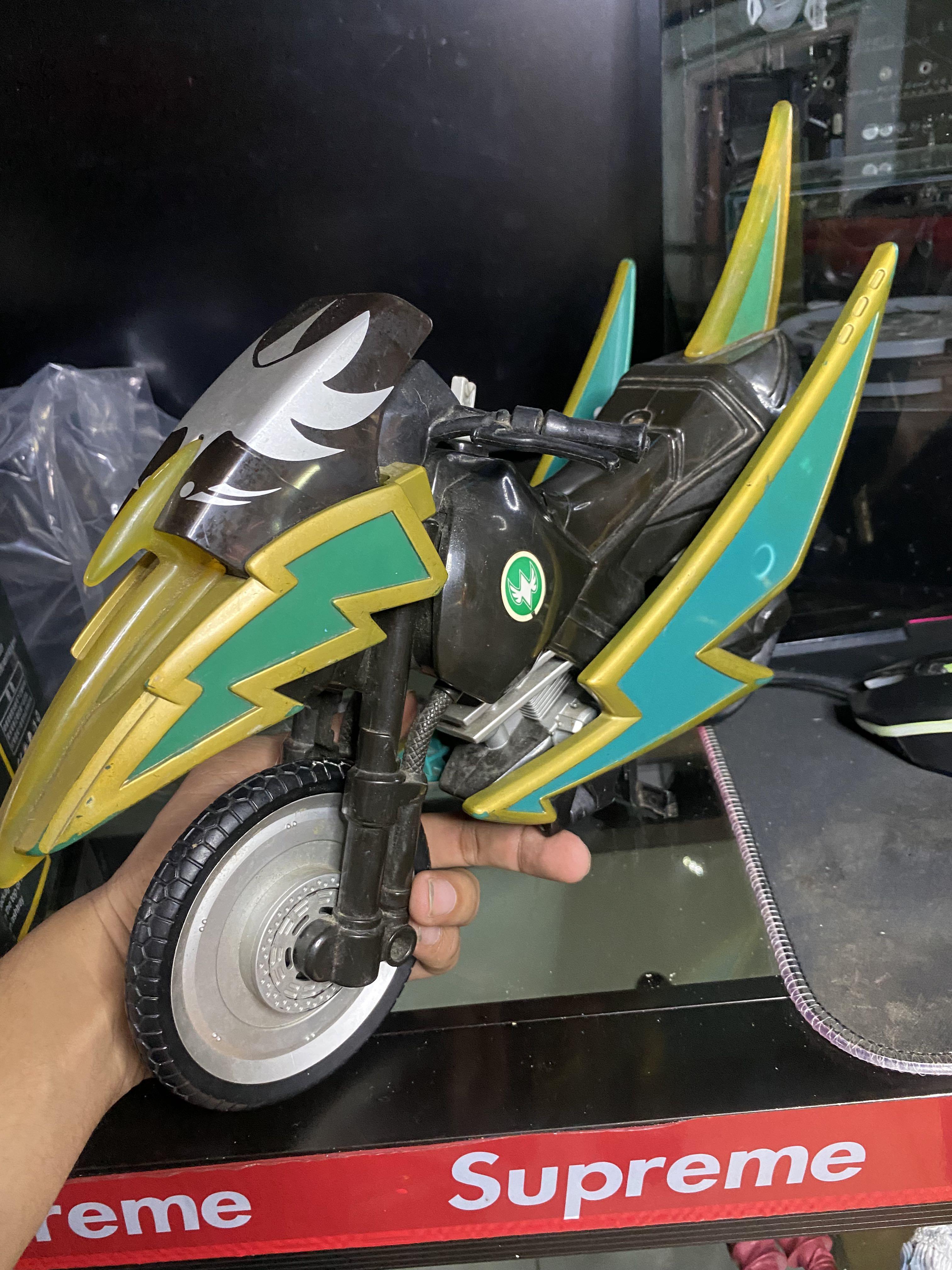 KAME RIDER MOTOR 1/6 Scale, Hobbies & Toys, Toys & Games on Carousell
