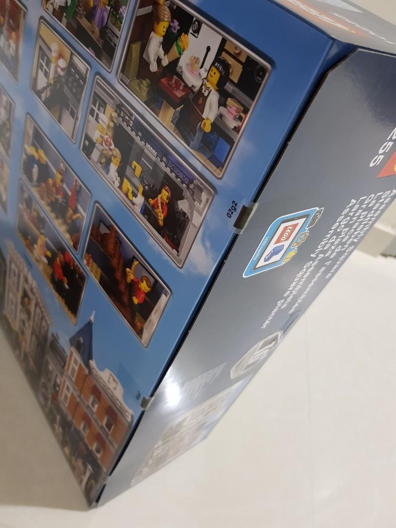 Lego 10255 modular assembly squar, Hobbies & Toys, Toys & Games on Carousell