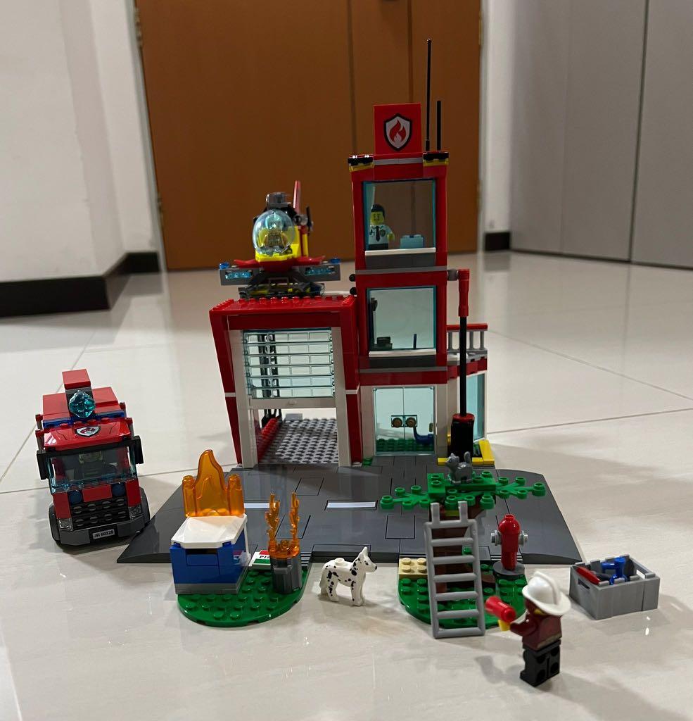 LEGO City Fire Station + Helicopter set (60320), Hobbies & Toys, Toys ...