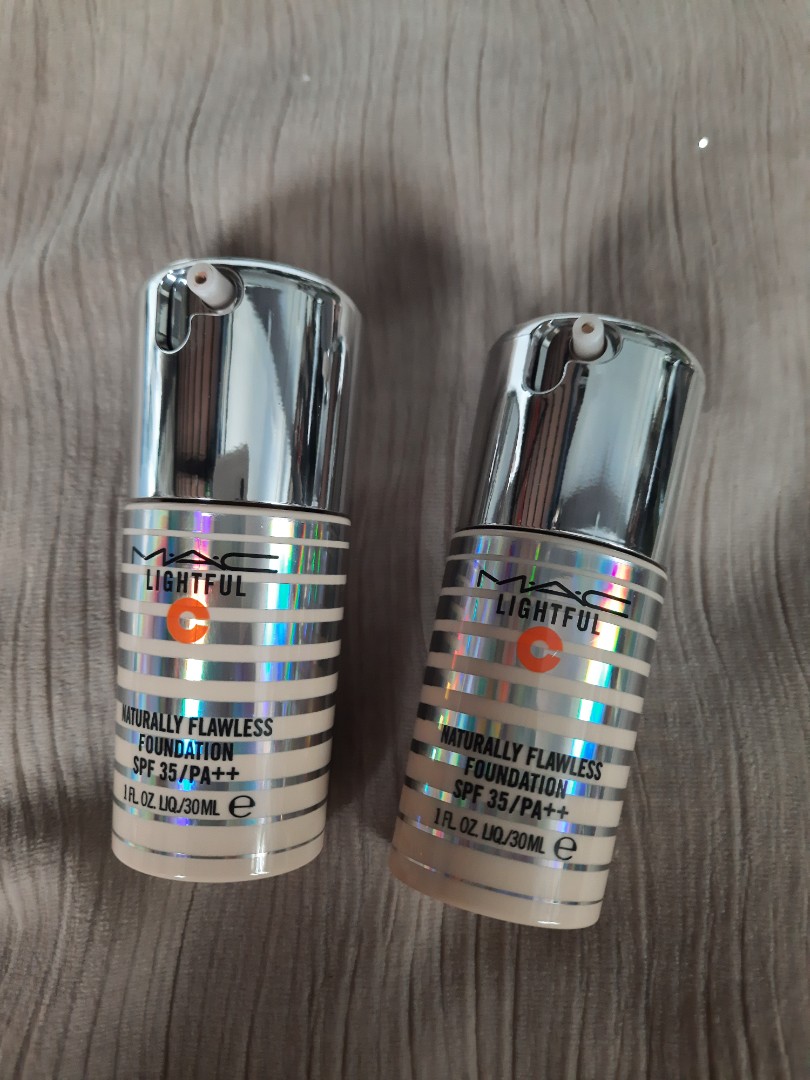 MAC Lightful C Naturally Flawless Foundation, Beauty & Personal Care ...