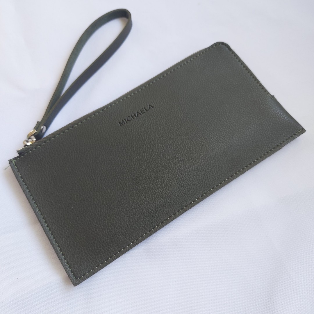 MICHAELA wallet, Women's Fashion, Bags & Wallets, Wallets & Card ...