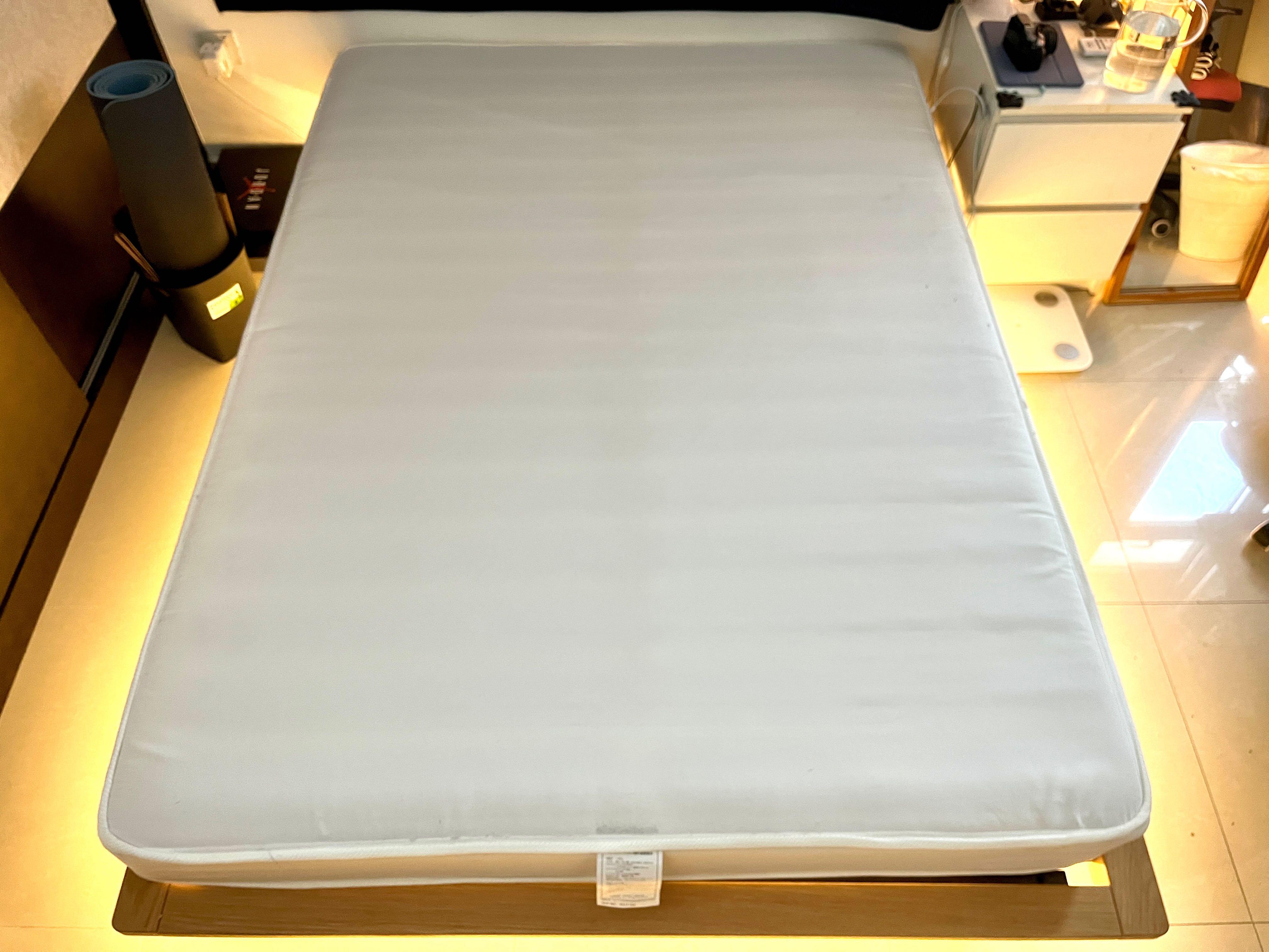 MUJI Queen Size Bed with Mattress, Furniture & Home Living, Furniture ...
