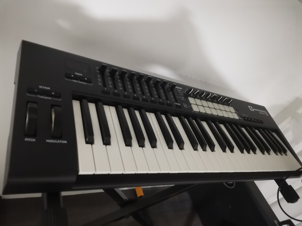 Novation Launchkey 49 Mk2, Hobbies & Toys, Music & Media, Musical ...