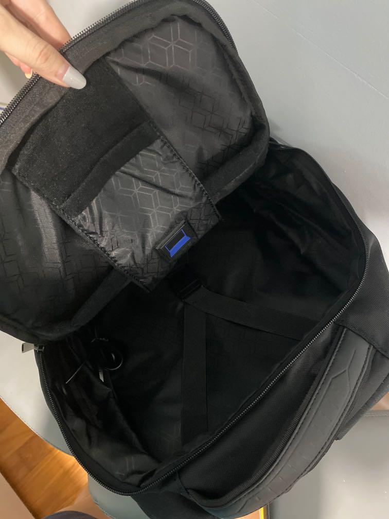 Obermain Laptop Bag, Men's Fashion, Bags, Backpacks on Carousell