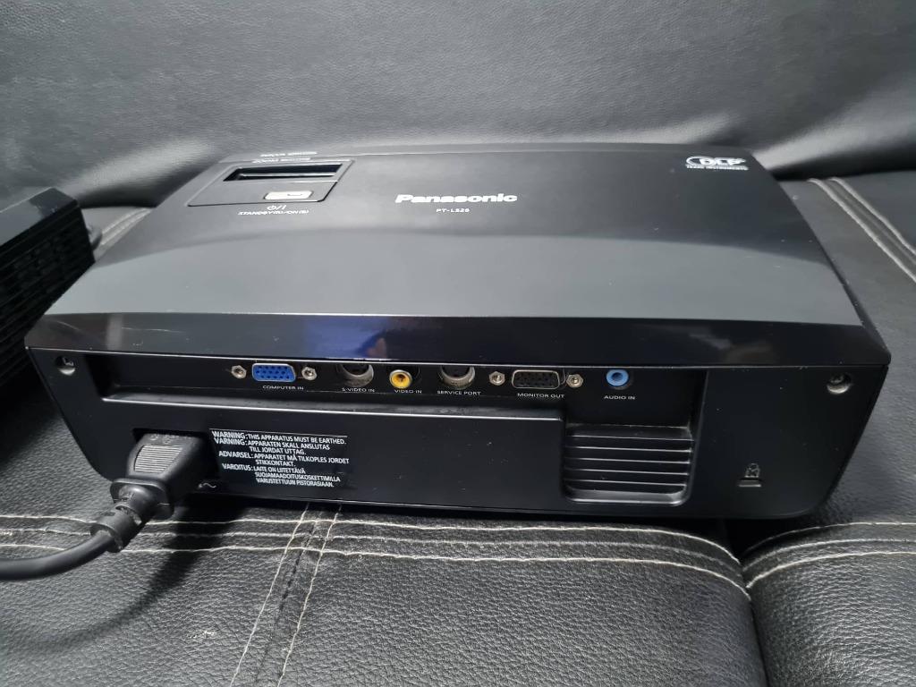 panasonic projector DLP 2700 lumens bright display, TV & Home ...