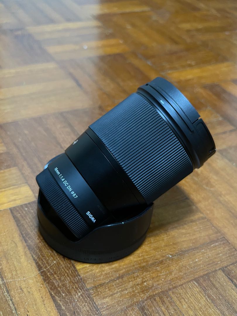 Sigma 16mm f1.4 APSC, Photography, Lens & Kits on Carousell