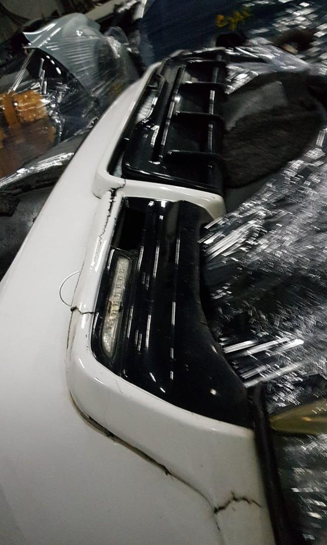 Toyota Estima Acr50 Rear bumper and dual exhaust tip, Car Accessories ...