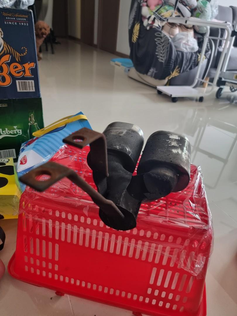 Toyota Estima Acr50 Rear bumper and dual exhaust tip, Car Accessories ...