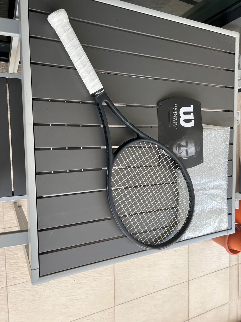 Wilson Pro Staff Roger Federer 97 Version 13, Sports Equipment, Sports ...