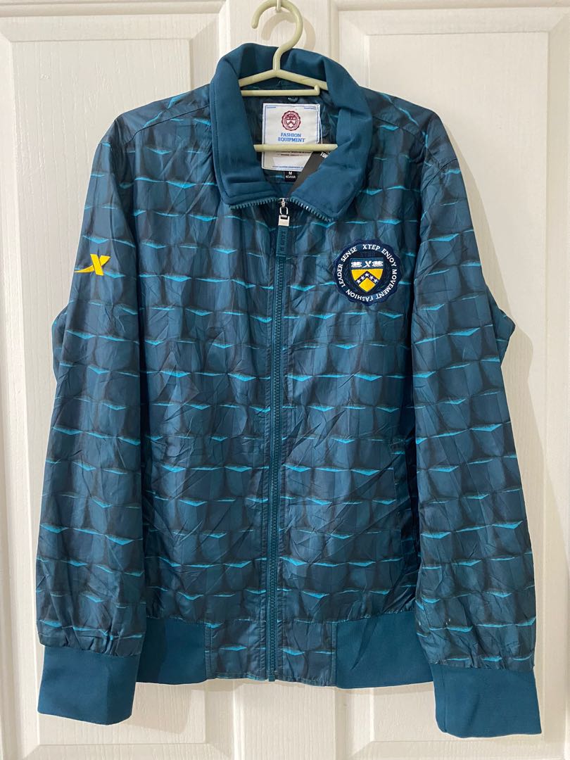XTEP TRACK JACKET, Men's Fashion, Coats, Jackets and Outerwear on Carousell