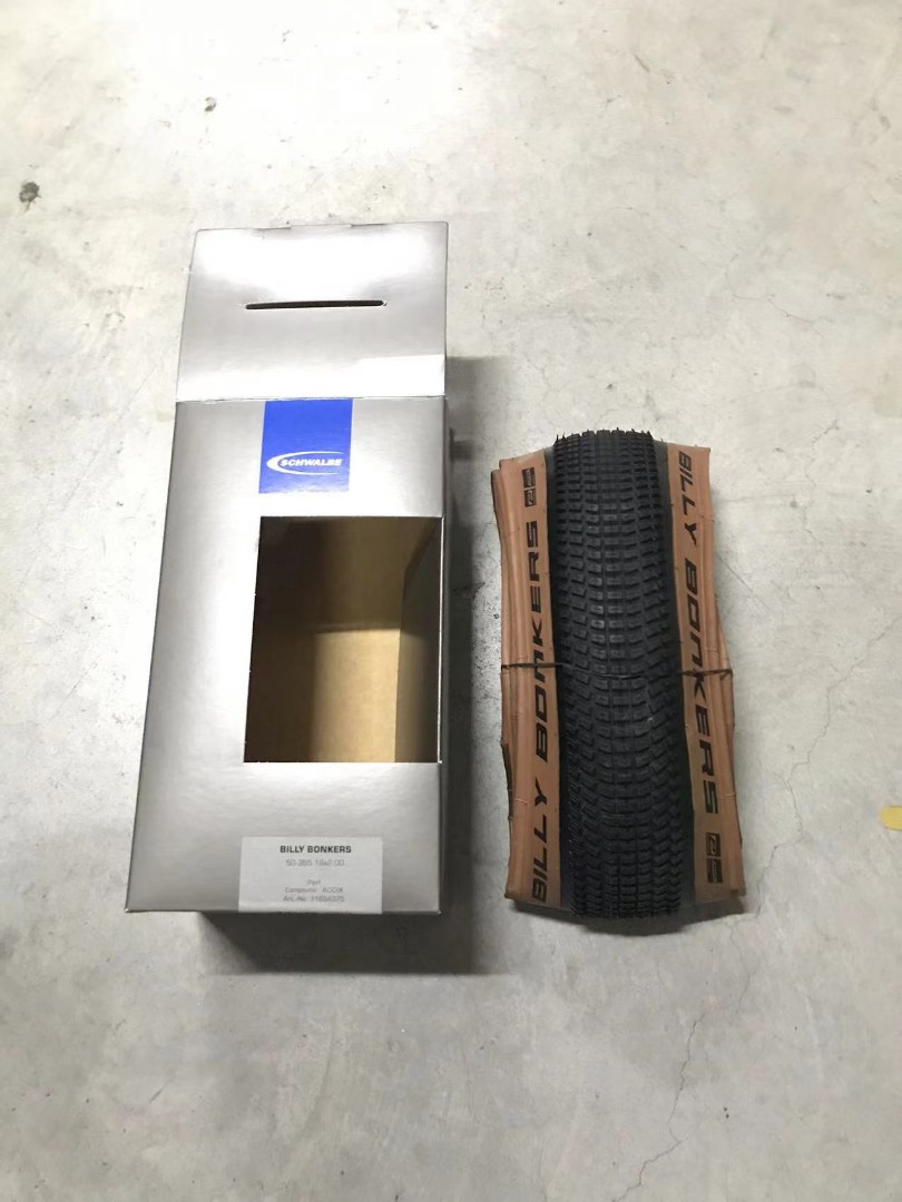 (Birdy 18 inch) Billy Bonkers Bronze 18x2.00 Folding Tyre 50-355 for 18 inch Bike, Sports ...