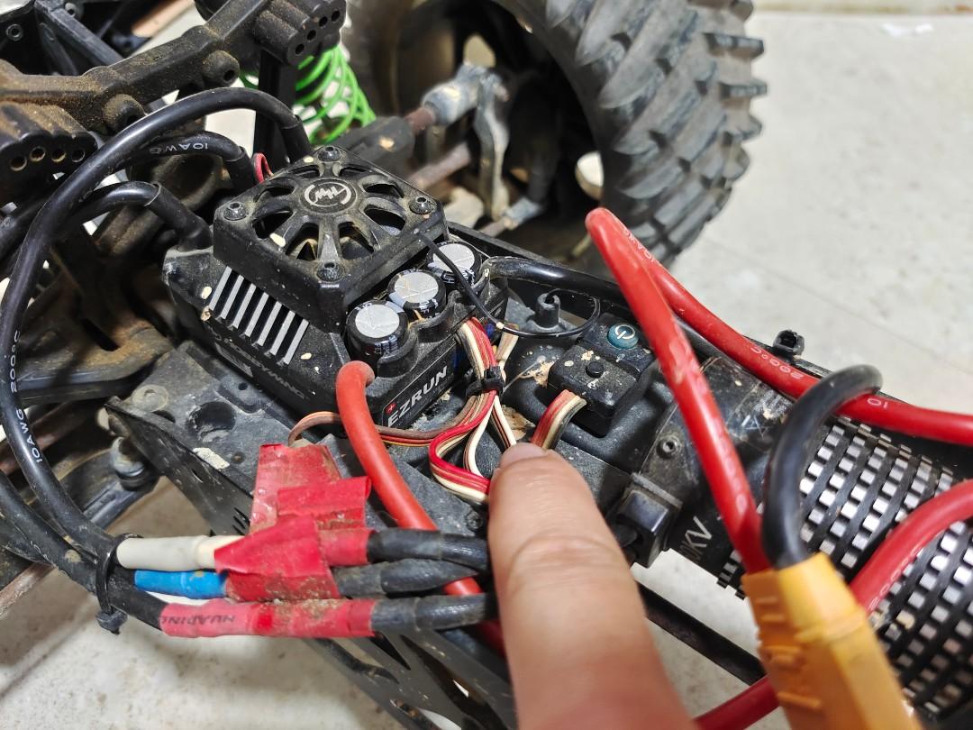 CEN REEPER 1/7 Monster Truck for CHEAP!, Hobbies & Toys, Toys & Games ...