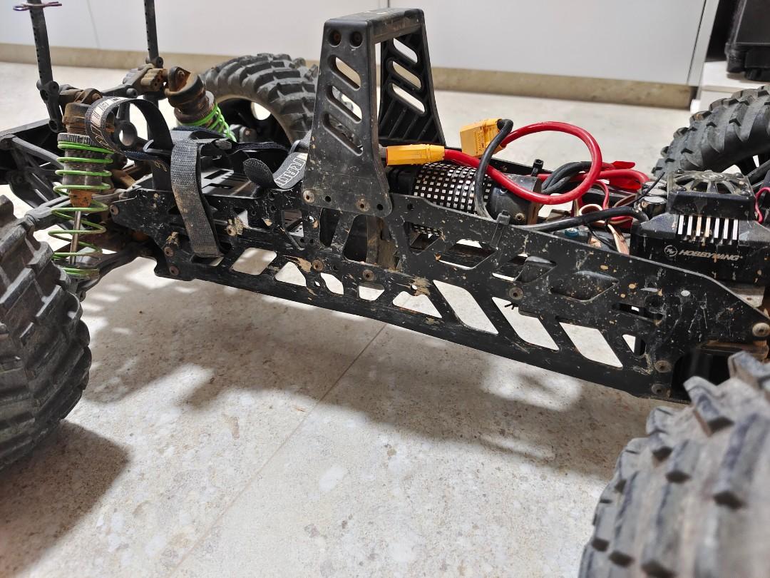 CEN REEPER 1/7 Monster Truck for CHEAP!, Hobbies & Toys, Toys & Games ...