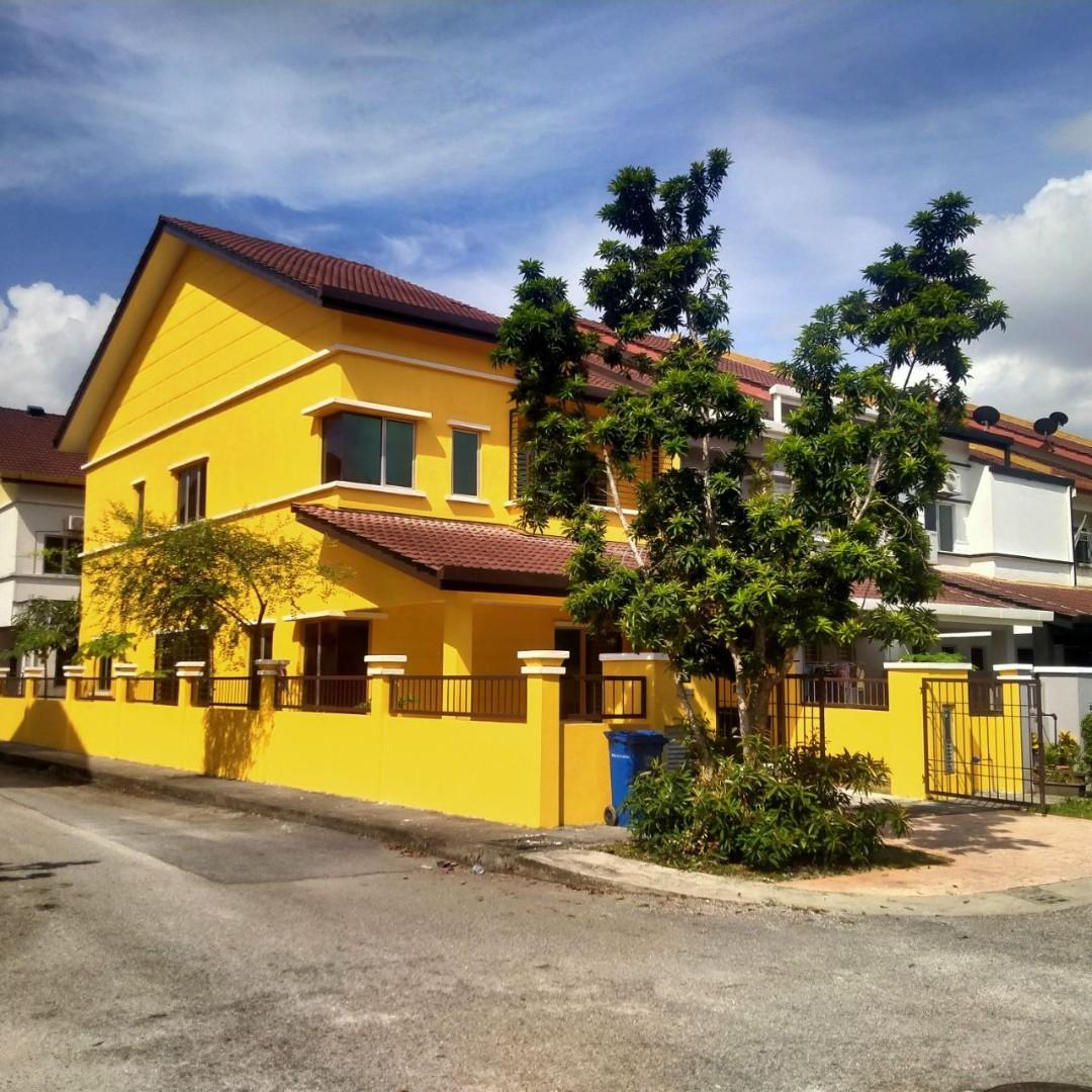 FACING PLAYGROUND & HUGE LAND AREA End Lot Double Storey Terrace ...