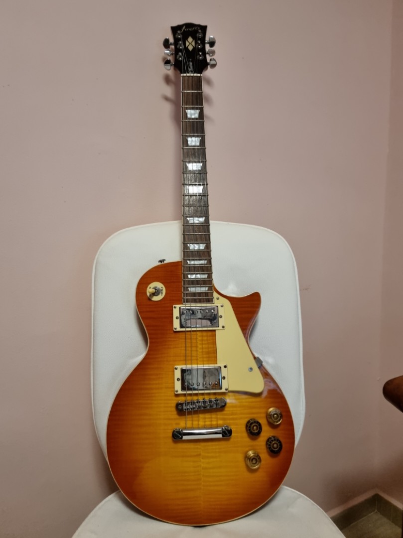 Firefly LP in Honeyburst | Les Paul Copy, Hobbies & Toys, Music & Media ...