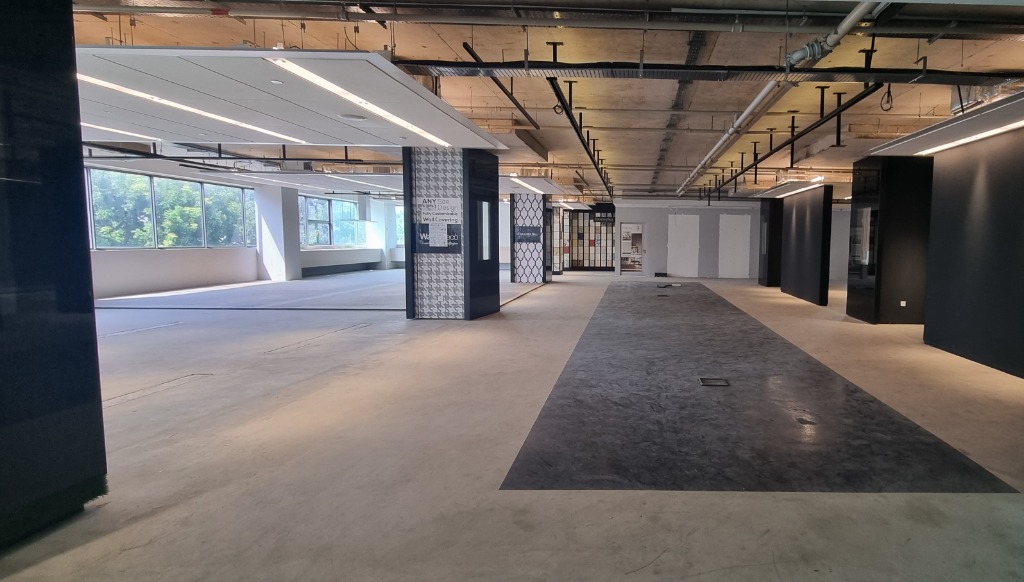 Fully Fitted out & Bare Office/Light Industrial Space at SYSCON ...