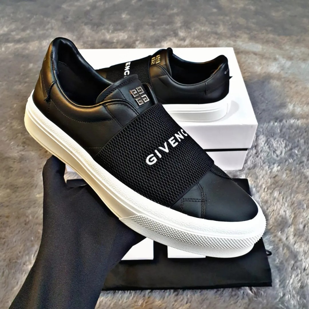 Givenchy Leather Calf Logo Slip On, Fesyen Pria, Sepatu , Sneakers di ...