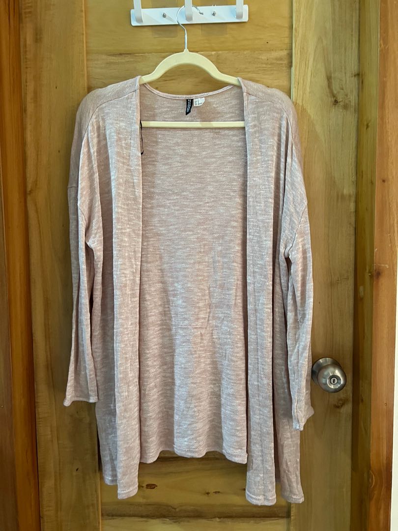 H&M Divided Pale Pink Knit Cardigan, Women's Fashion, Coats, Jackets ...