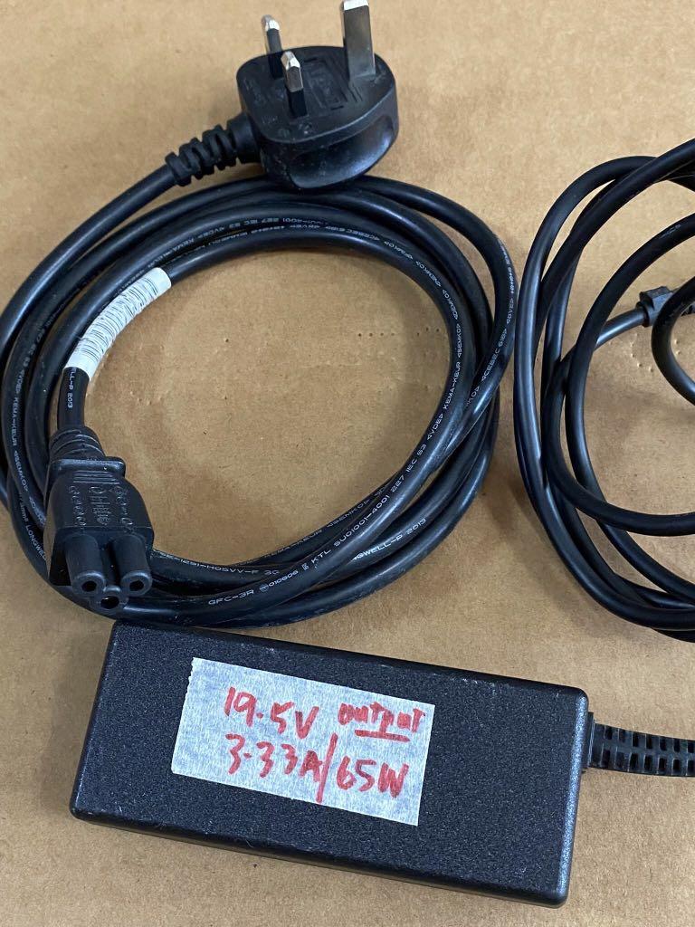 HP adapter w/Mickey Mouse cable, Everything Else on Carousell