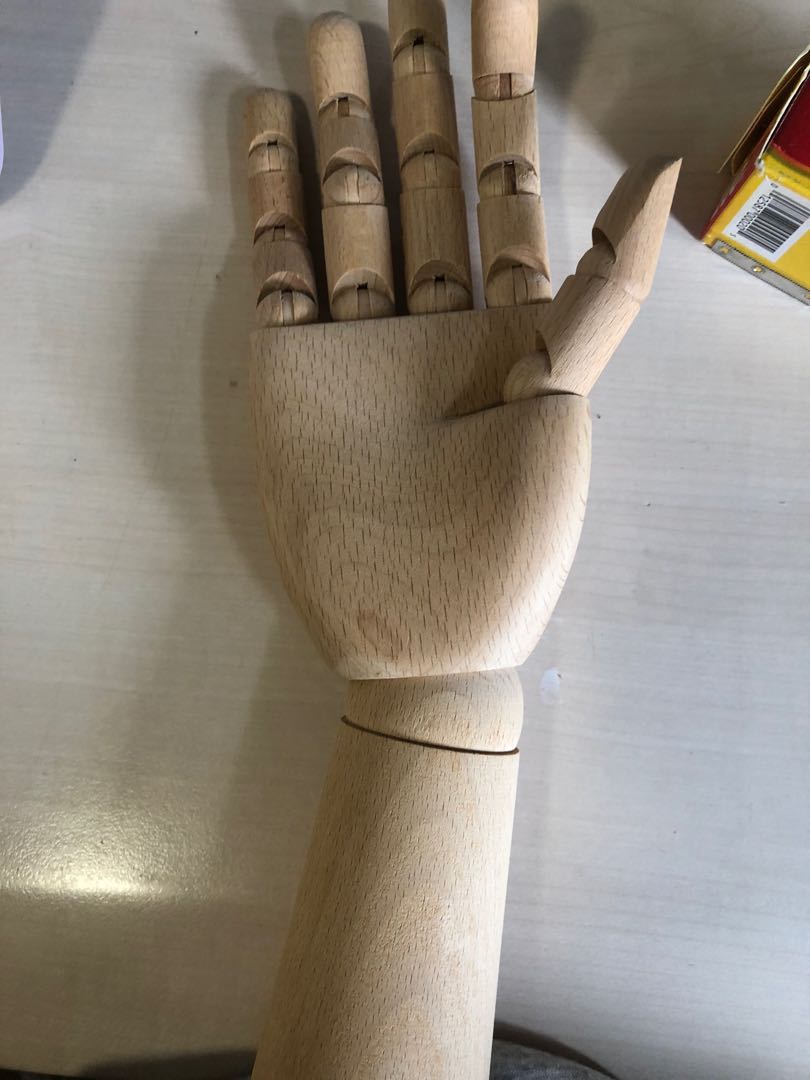 Ikea- movable fingers hand, 傢俬＆家居, 家居裝飾, 家居裝飾 - 其他 - Carousell