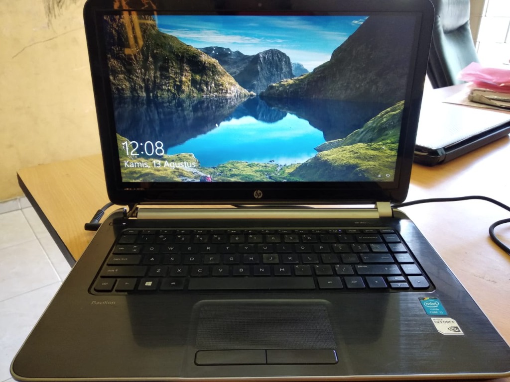 JUAL LAPTOP HP PAVILION TS 14 N011TX, Elektronik, Komputer, Laptop di Carousell
