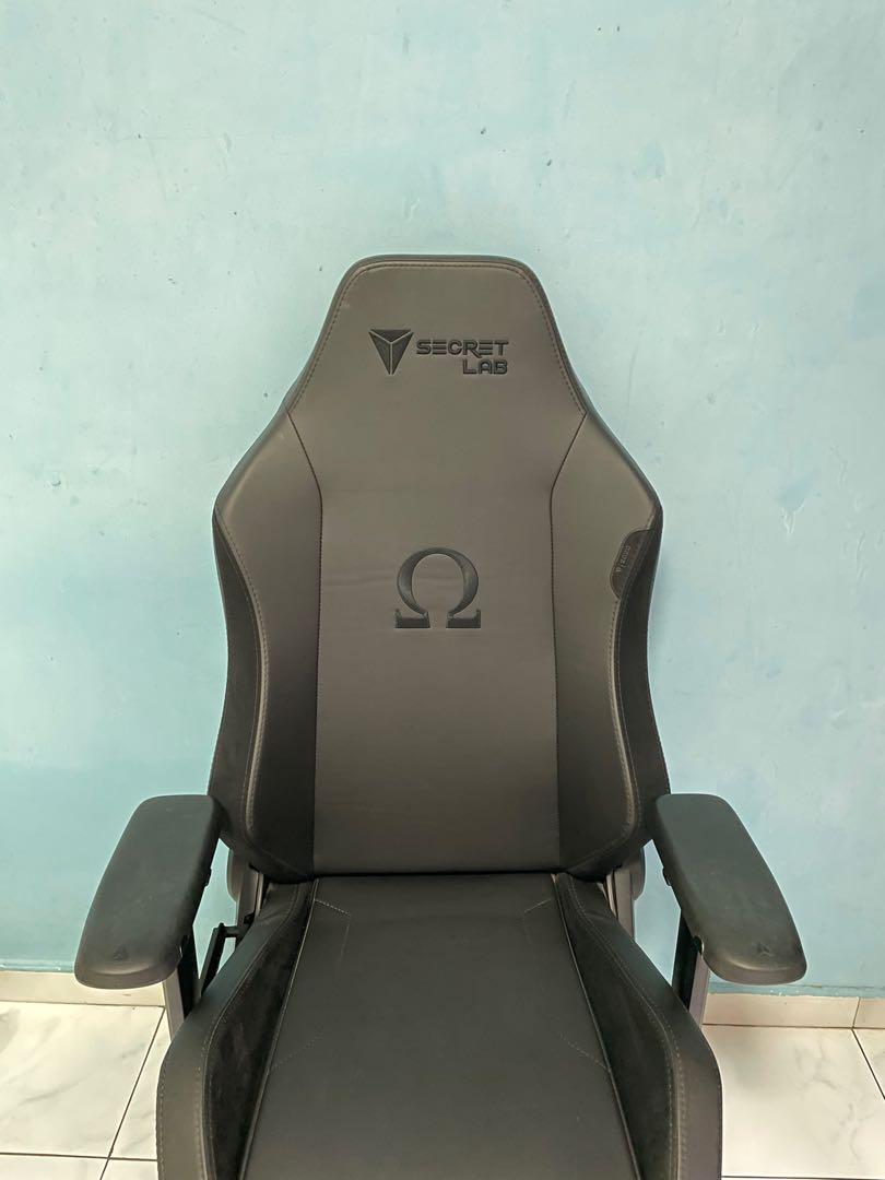 Secret Lab Omega 2020 (Black), Furniture & Home Living, Furniture ...