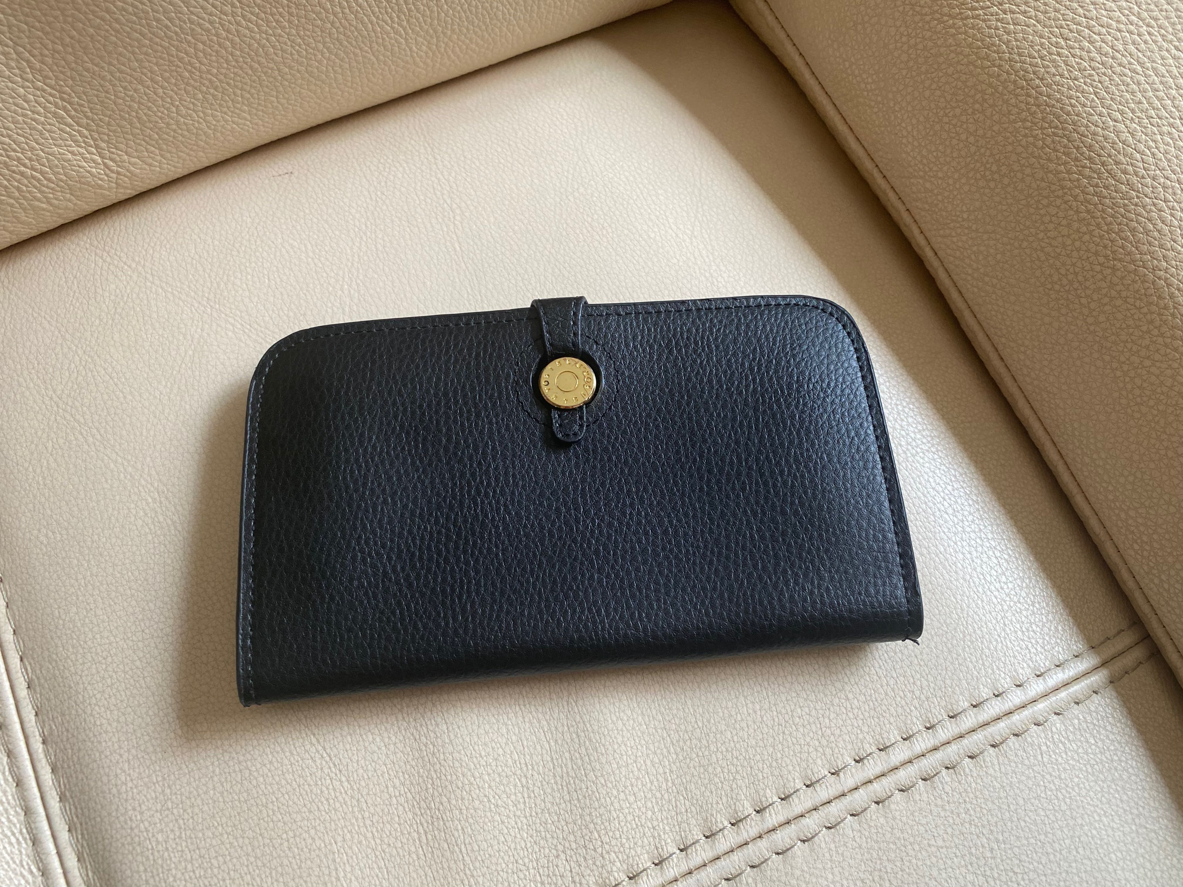 Sisley wallet, Women's Fashion, Bags & Wallets, Wallets & Card Holders ...