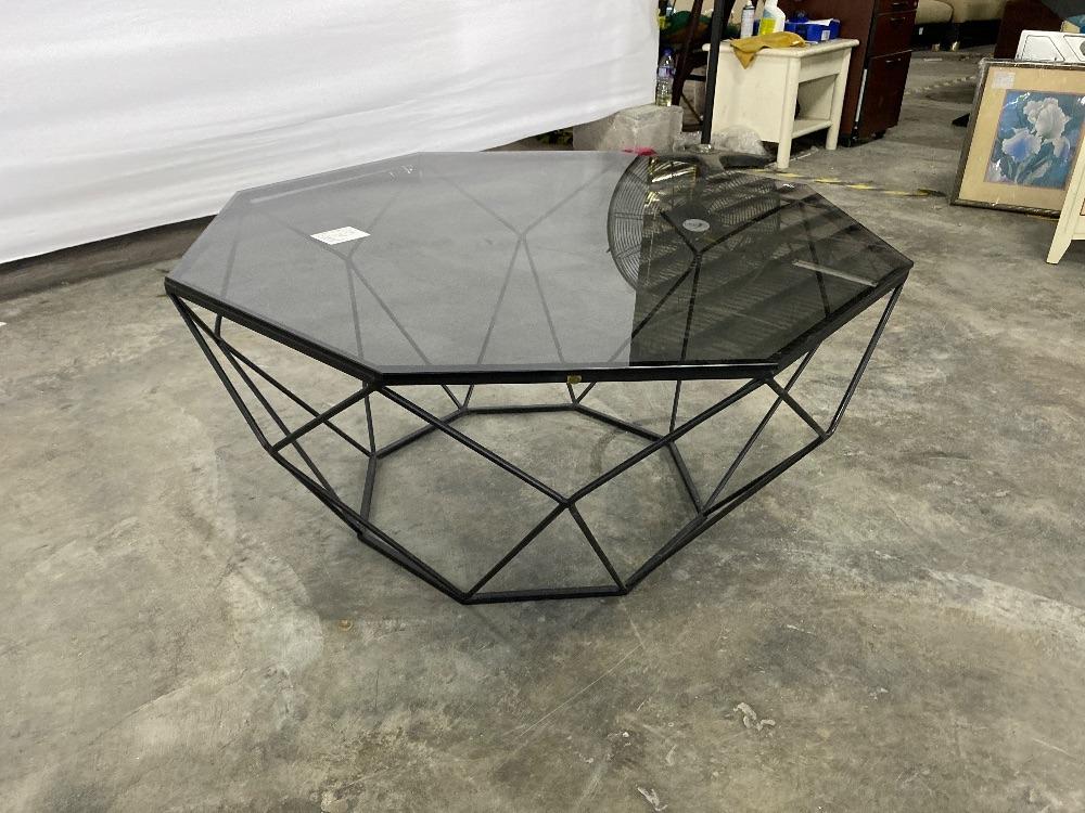 TOPLINE Glass Top Coffee Table Diamond Shape / TOPLINE Meja Kopi Atas ...