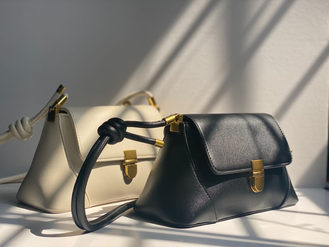 Alia bag has arrived!!, Women's Fashion, Bags & Wallets, Shoulder Bags ...