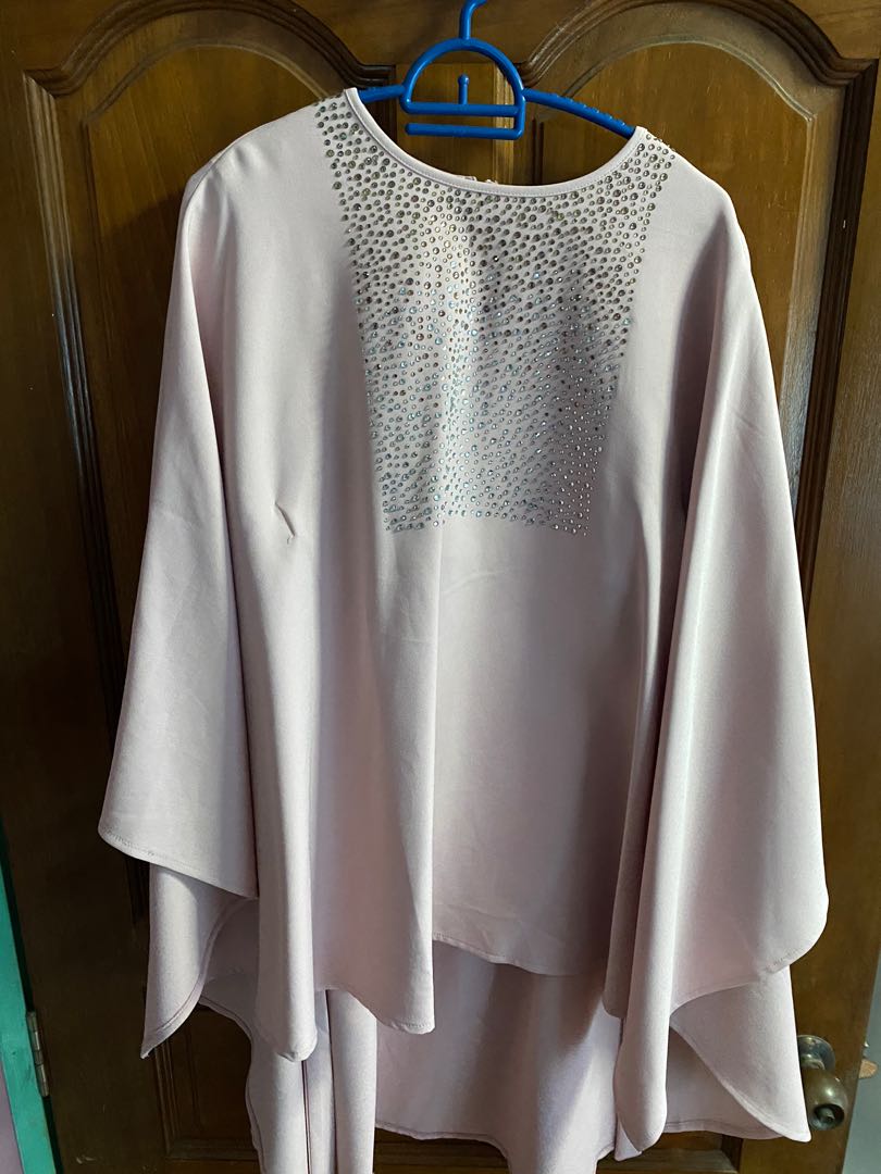 Blessing - Rizman Ruzaini Cape Top, Women's Fashion, Dresses & Sets ...
